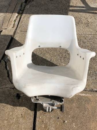 Todd Pedestal Type Boat Helm Seat w/Spider Slider, Cushions and - boat ...