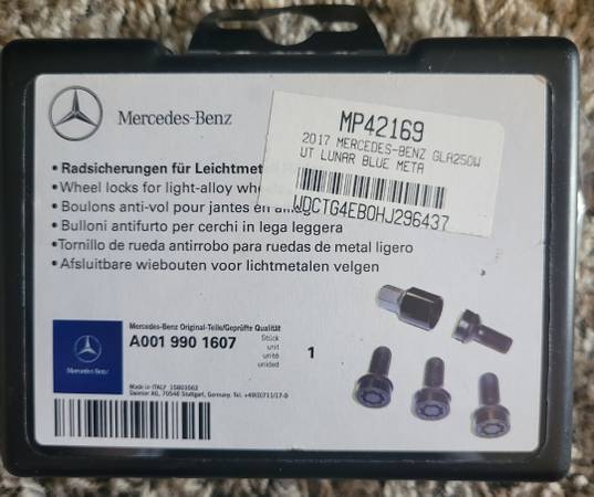 2015-2020 MERCEDES SLC300 WHEEL LOCK SET W/BOX 0019901607 OEM 2016 201 ...
