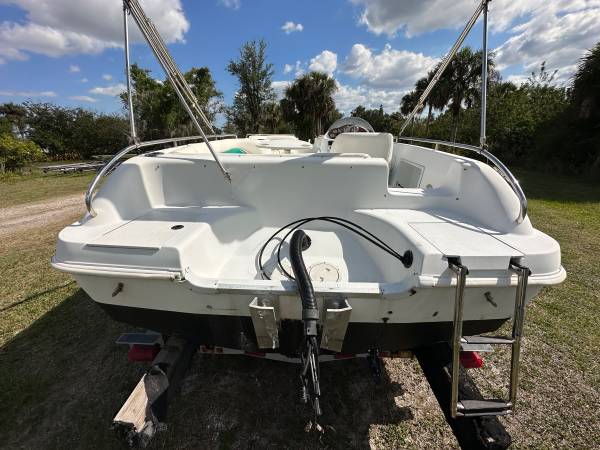 Hurricane 20 ft deck boat hull only - boats - by owner - marine sale ...