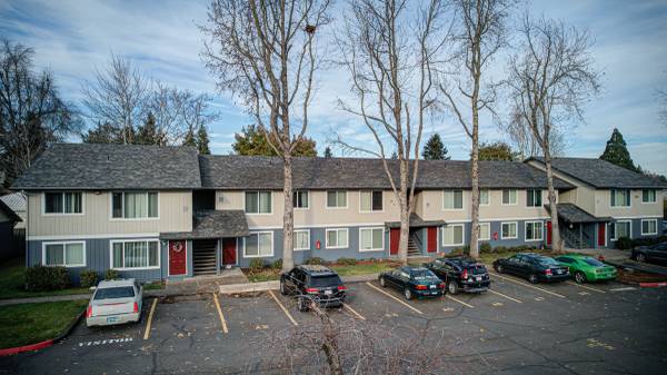 2 Bedroom Apartment - apts/housing for rent - apartment rent - craigslist