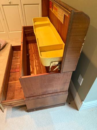 Roos cedar chest - furniture - by owner - sale - craigslist