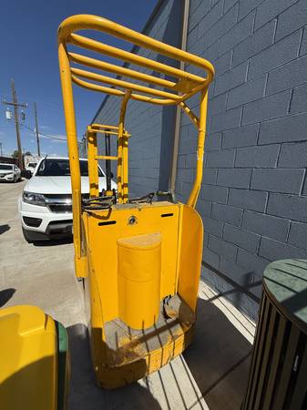 Electric Stand-Up Forklift w/ Charger & Transformer - heavy equipment ...