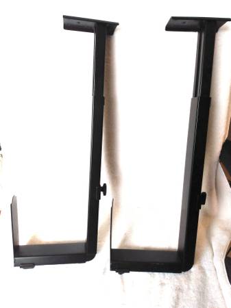 Under desk PC mounting brackets / Computer tower holder - furniture ...