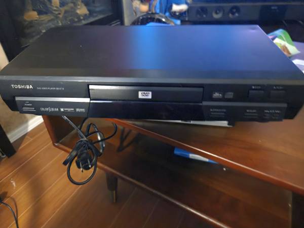 DVD player Toshiba Color Stream - electronics - by owner - craigslist
