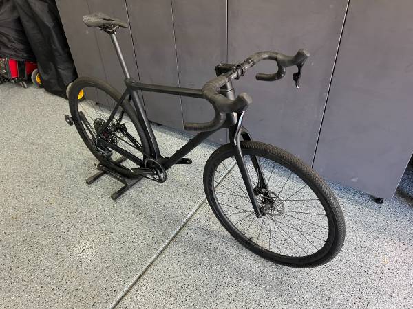 NEW 2025 PIVOT Vault Gravel Bike SRAM Force X0 AXS Carbon Wheel ...