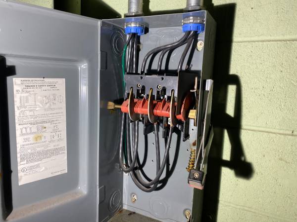 Joy Twist Air 50hp Screw type compressor and dryer - heavy equipment ...