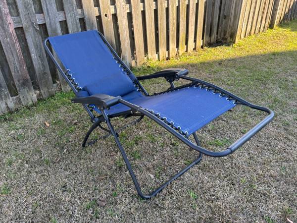 Caravan Sports Infinity Zero Gravity Portable Foldable Reclining Chair ...